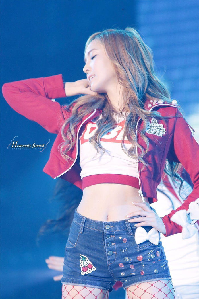 SNSD - Jessica - 9GAG