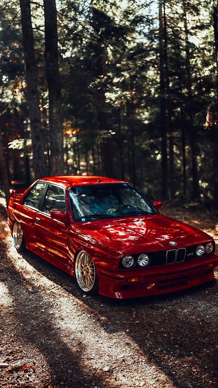 Red BMW E30 M3 - 9GAG
