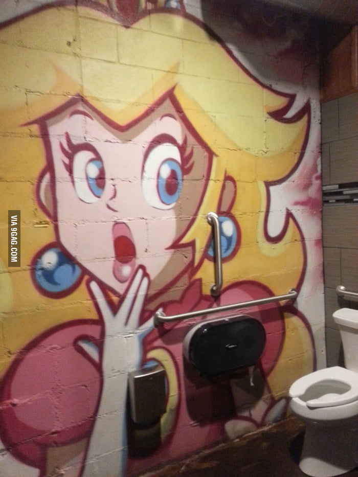 Princess Peach thinks what you do on the toilet is disgusting - 9GAG