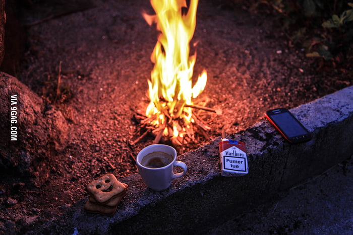 How I Chill Out In The Morning 9GAG how-i-chill-out-in-the-morning-9gag