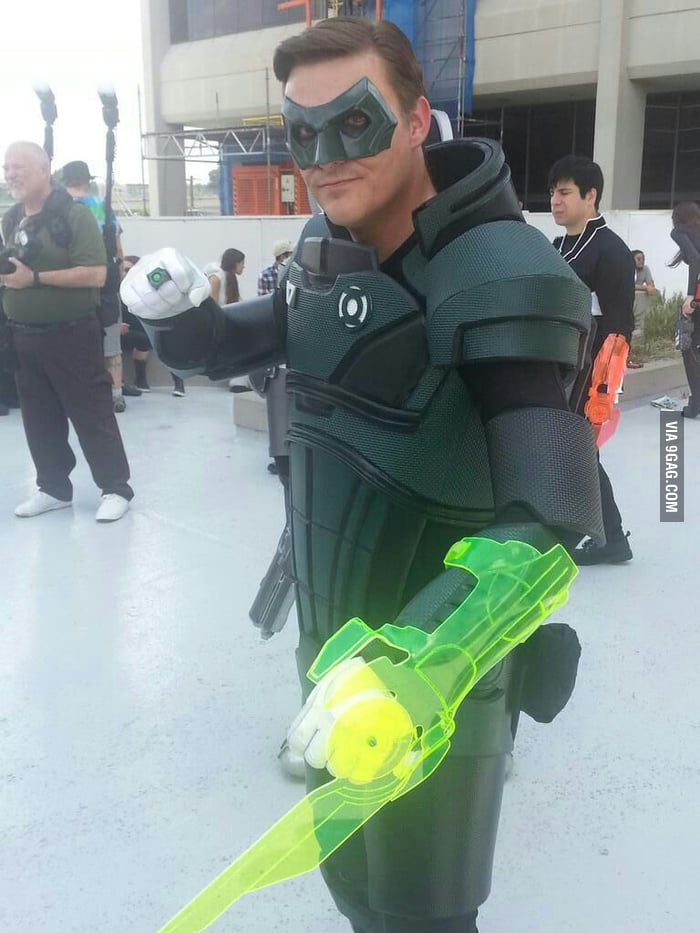 The green mass lantern effect - 9GAG