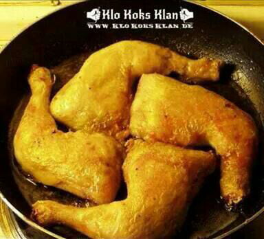 Hitler's "Leibspeise" (favorite meal) Nazi chicken and senf - 9GAG