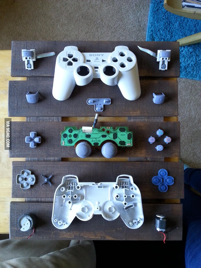 Took apart an old ps2 controller - 9GAG