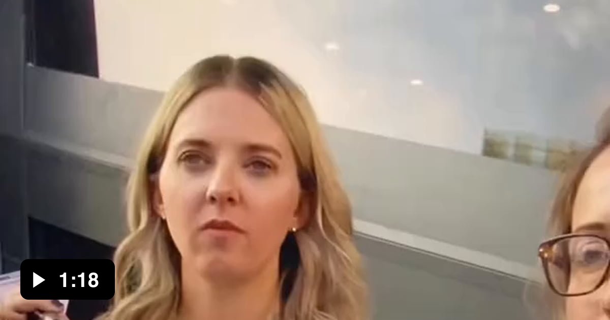 We must protect this woman with the mic at all costs! She gets it!! - 9GAG