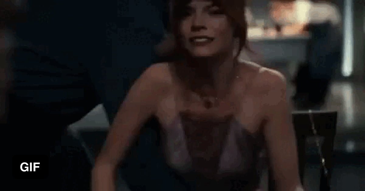 No Bra, Lucky Man - 9GAG