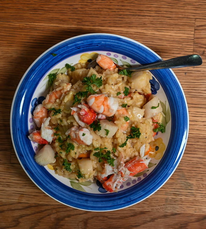 Alaskan Seafood Risotto - 9GAG