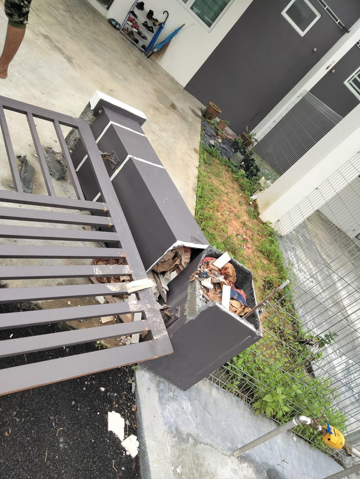 Installed the gate, sir! - 9GAG