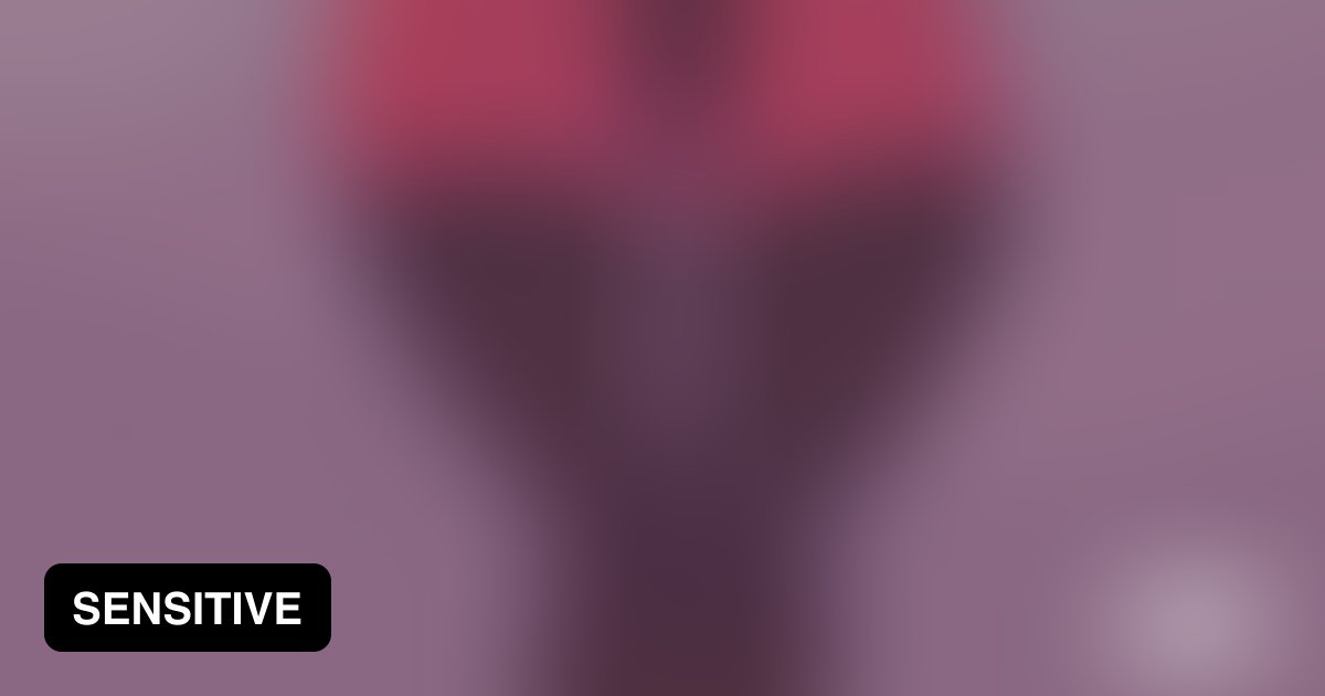 Getting flexible with Mrs Incredible - 9GAG