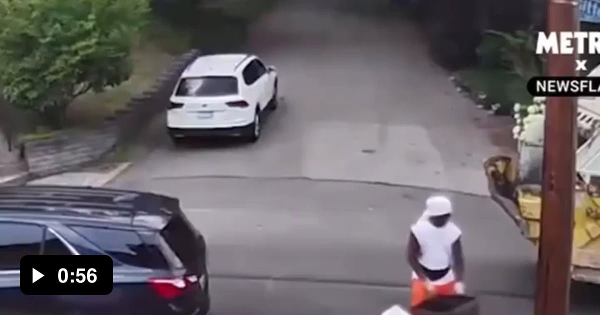 Garbage Men refused to pick up the Trash Says "Too Heavy " Or Laziness? - 9GAG