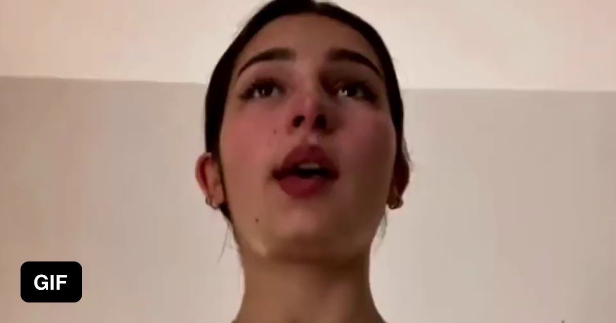 The camera is shaking - 9GAG