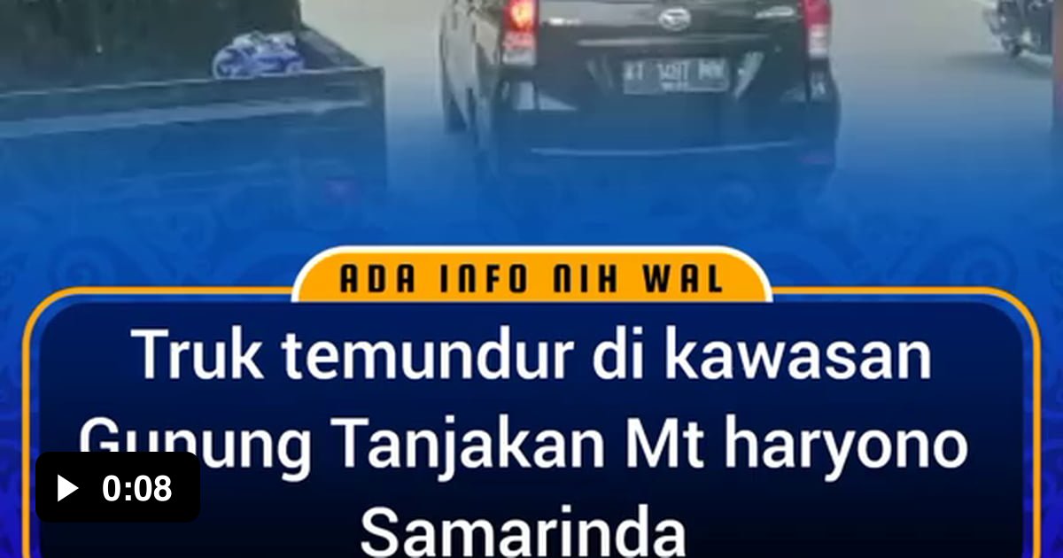 Membelakangin truk itu bahaya. - 9GAG
