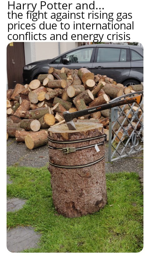 This book series gets more confusing with every new book that's comming ...