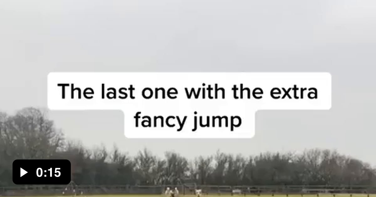 Fancy Jump Race 🤩 - 9GAG