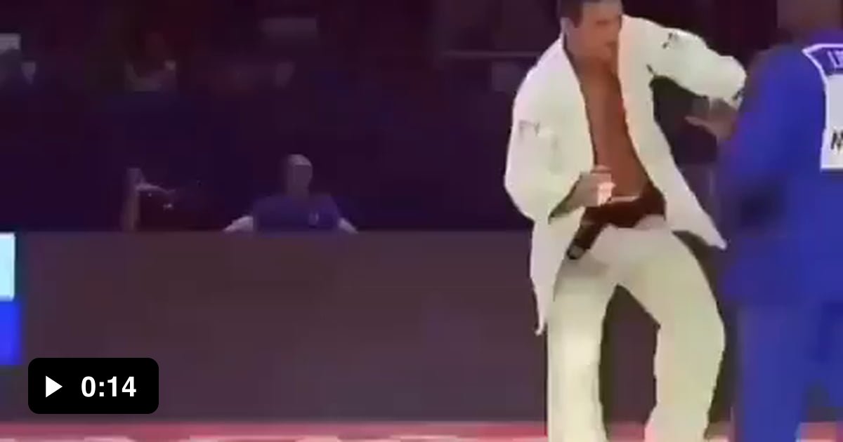 That's a crazy movement - 9GAG