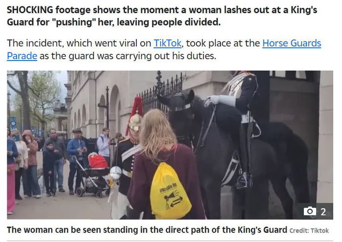 Make way for the King's Guard. How many times do I have to shout at you? - 9GAG