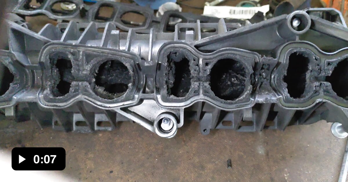 German quality, melted intake manifold on N47D20 engine - 9GAG