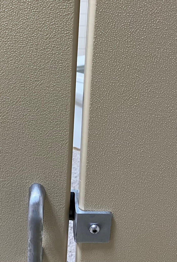 This large gap in the stall lines perfectly up with eye level upon ...