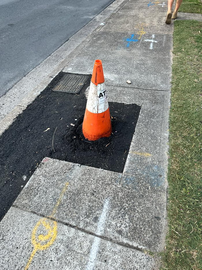 Laid the tarmac at the traffic cone, boss - 9GAG