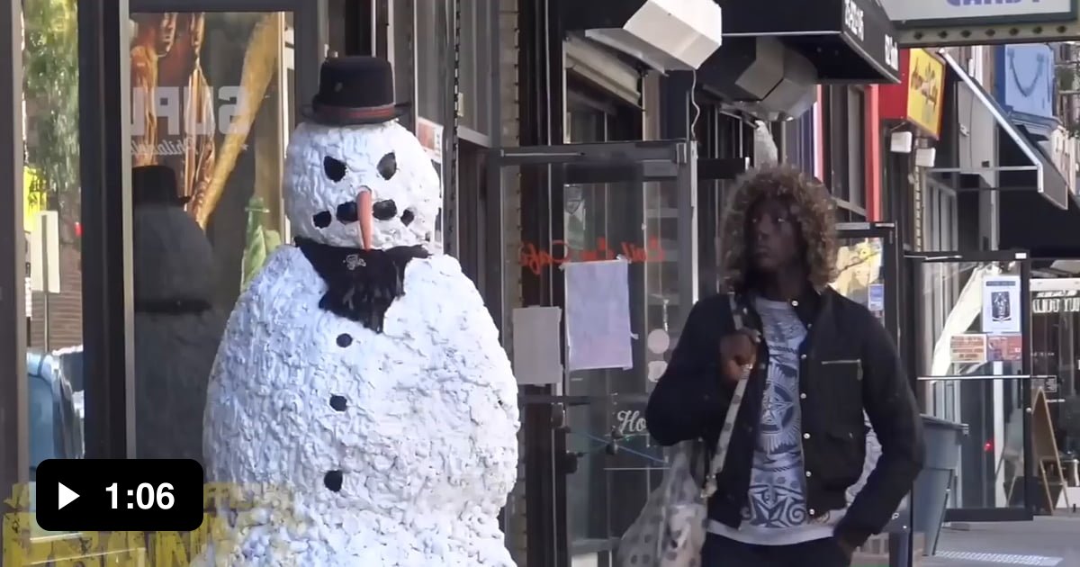It's time for some scary snowman pranks! - 9GAG