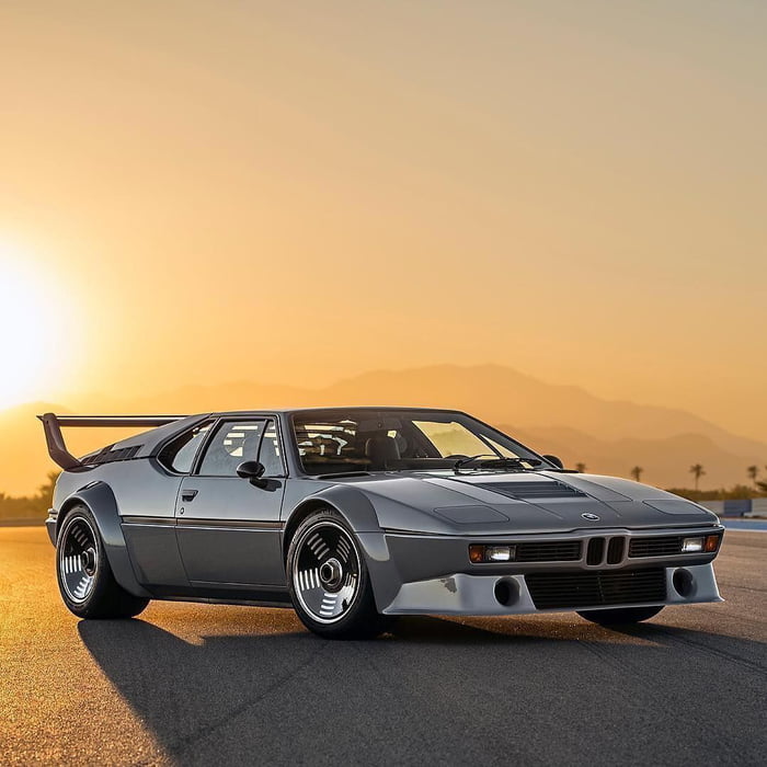 BMW M1 - 9GAG