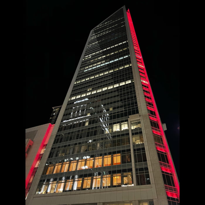 Duke Energy Tower, Charlotte NC - 9GAG