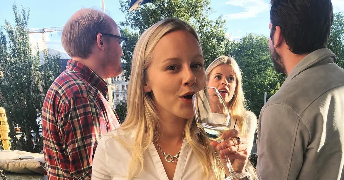 Elin Hakanson - 9GAG