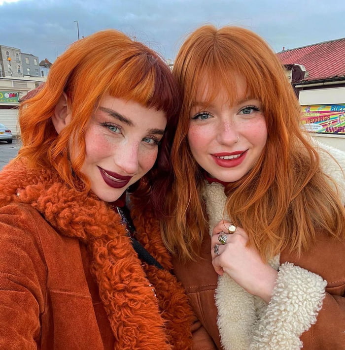 Pair of Cuties - 9GAG