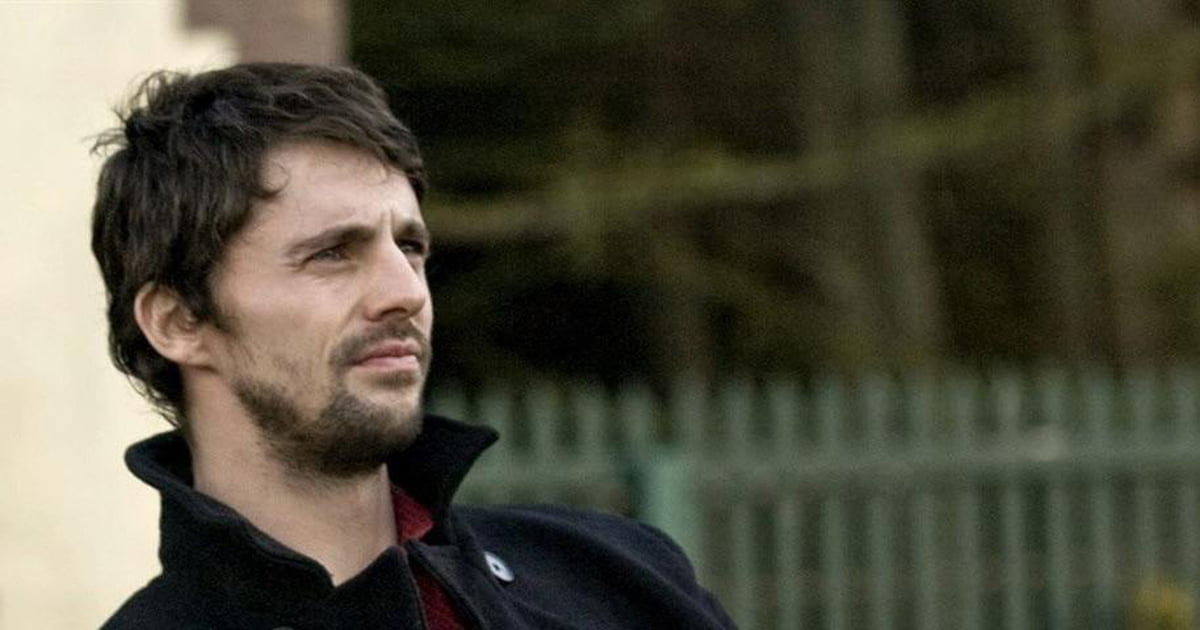 Matthew Goode as Declan in Leap Year - 9GAG