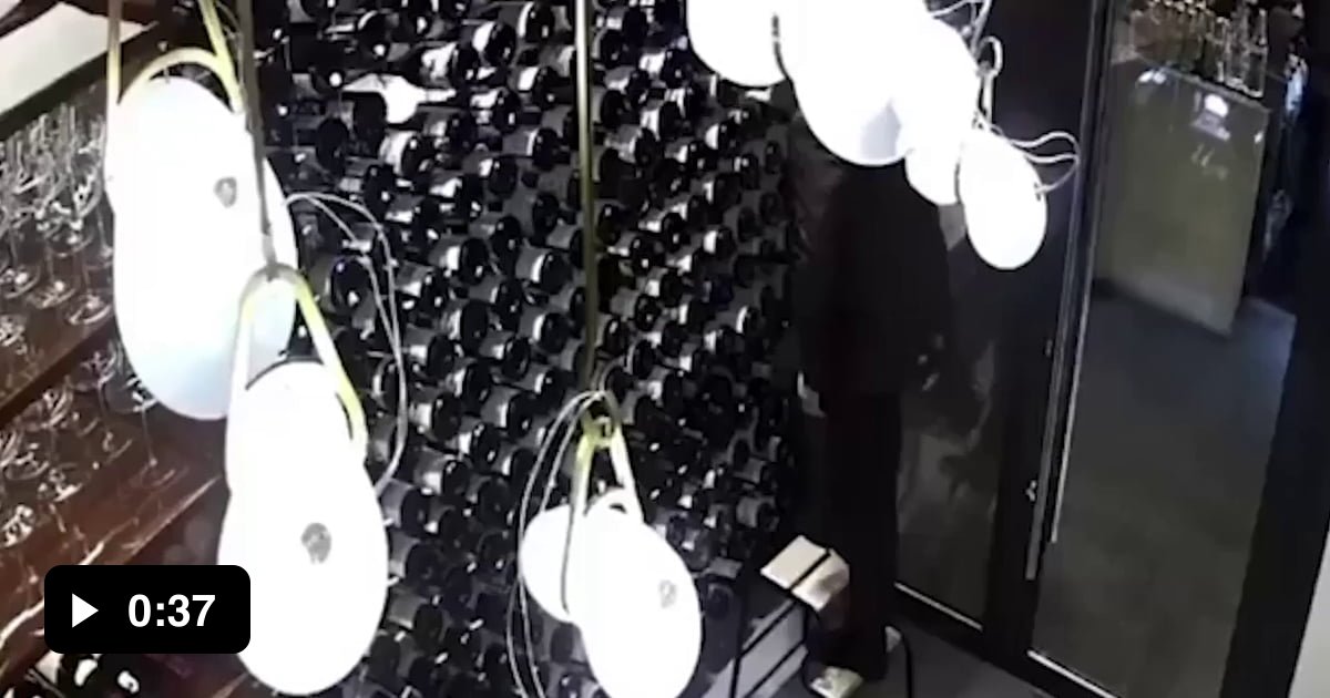 Crappy Wine Rack - 9GAG