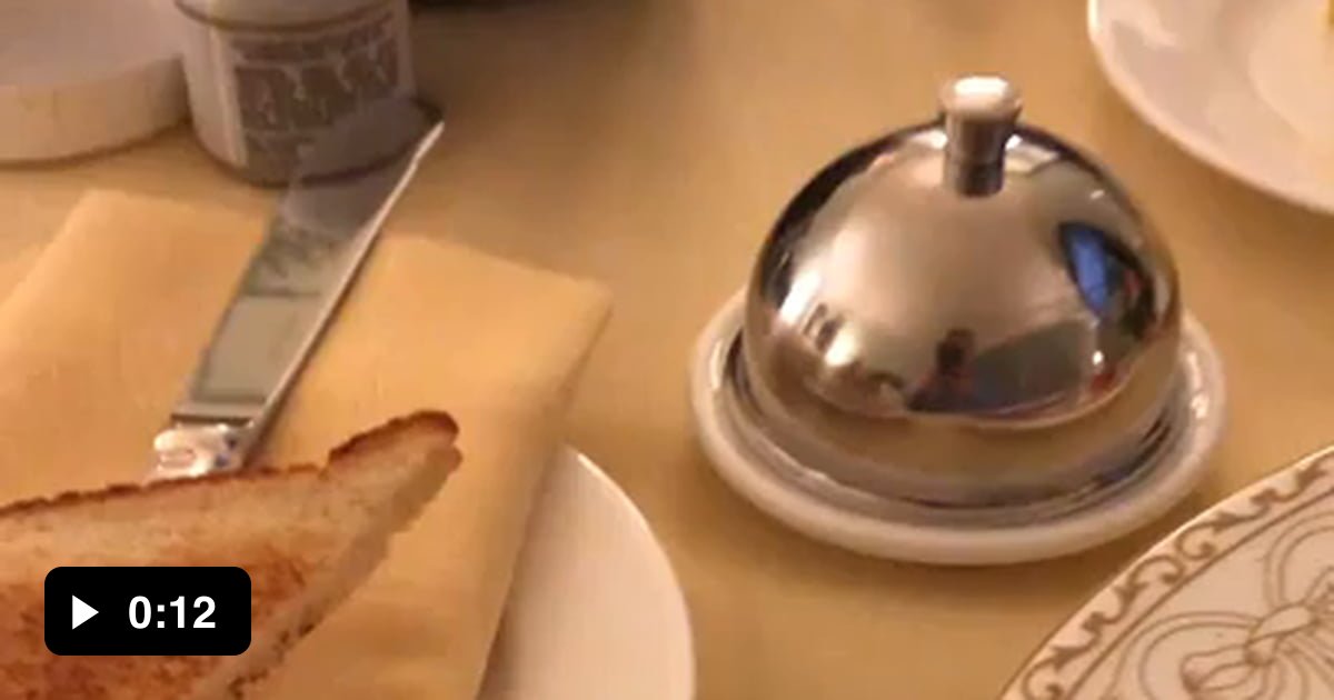 The sound this little butter dish makes. - 9GAG
