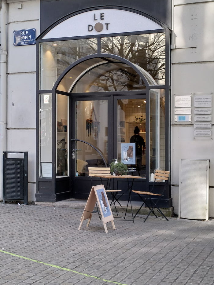 For need of elegant dot - 9GAG