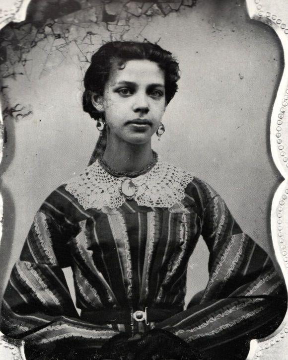 Creole Woman c. 1860 - 9GAG