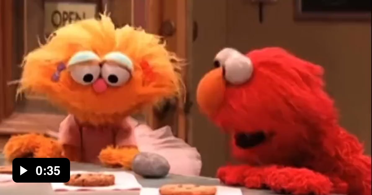 I've been laughing for 5 mins straight. Elmo is sick of your shit, Zoe ...