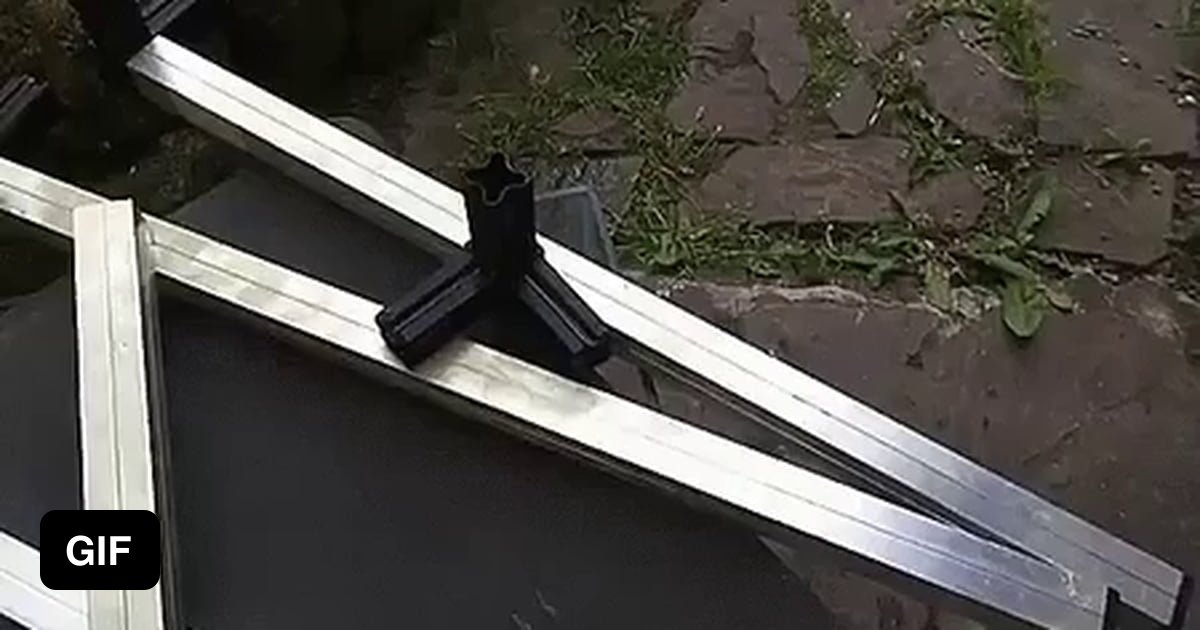 Building an Inverted Aquarium for a Fish Pond - 9GAG