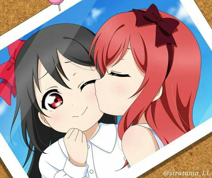 Nico and Maki - 9GAG
