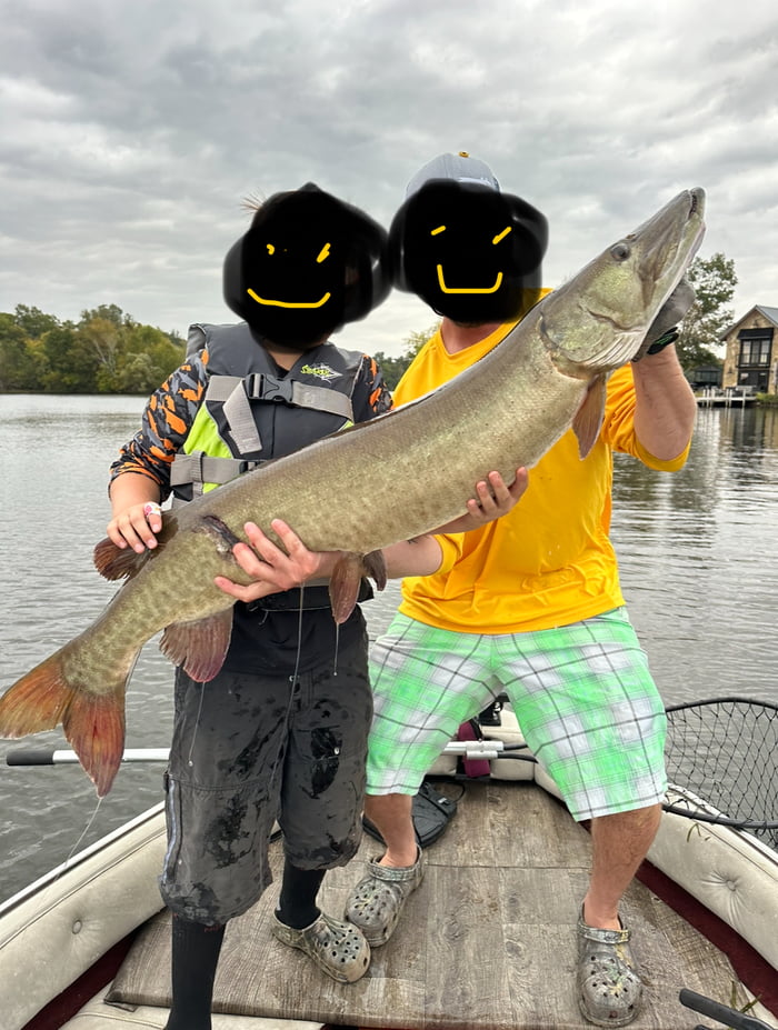 My son’s first ever musky!! 48” MONSTER!!!!! Clean catch and release ...