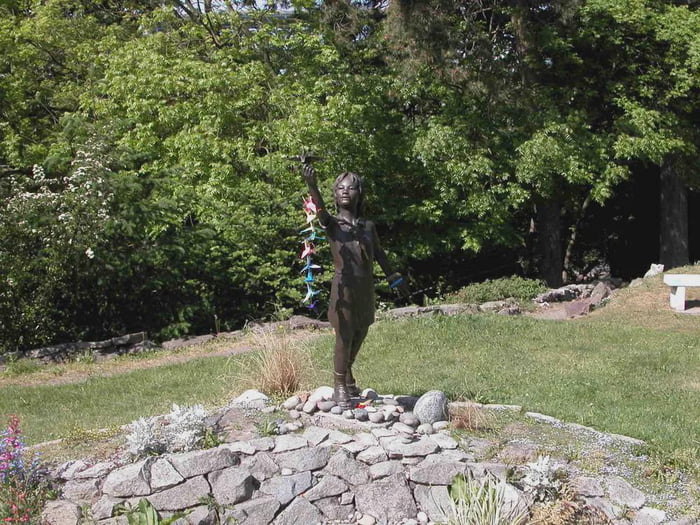 A Statue of a 12-Year-Old Hiroshima Victim Has Been Stolen | The ...