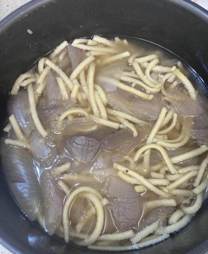Father made what he called “ Onion Soup” - 9GAG