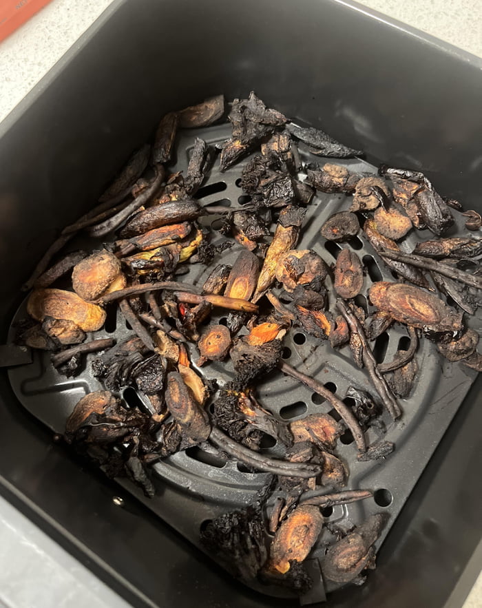 First time air frying 🥰 - 9GAG