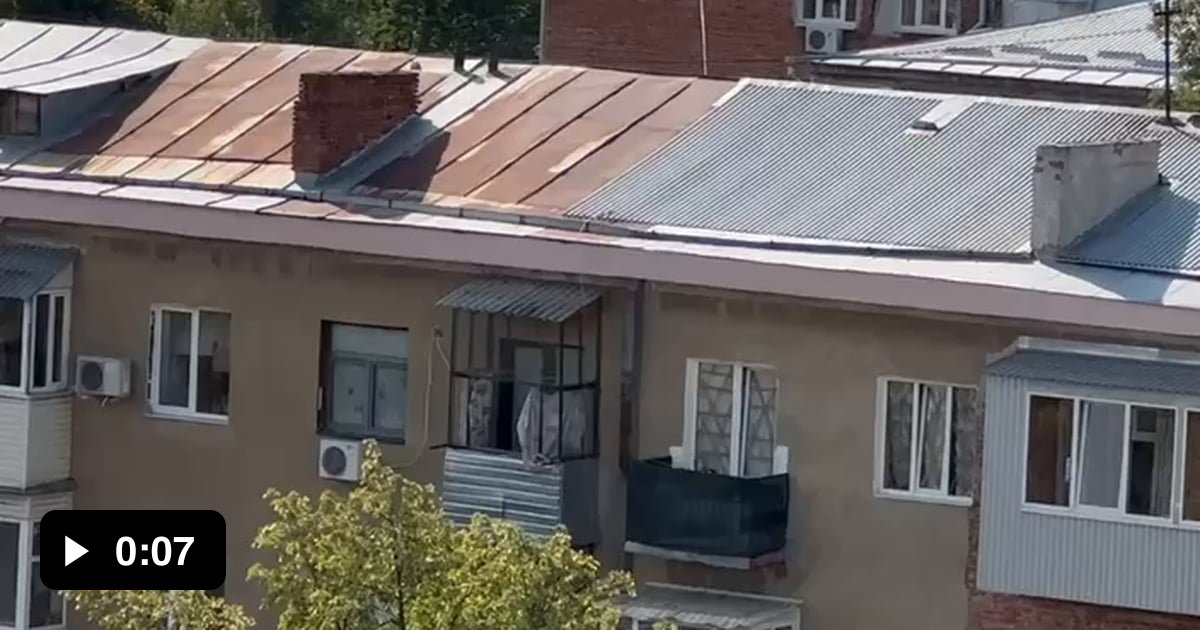 Another ruzzian bomb on Kharkiv - 9GAG