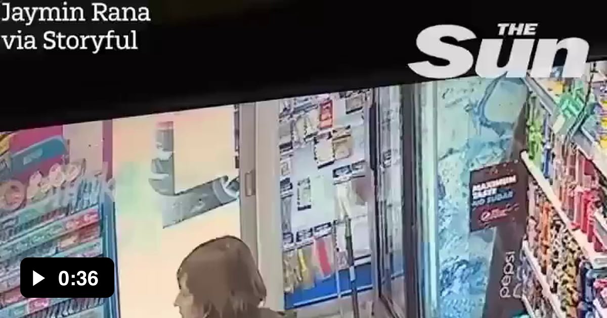 Brave woman helps stop robbery - 9GAG