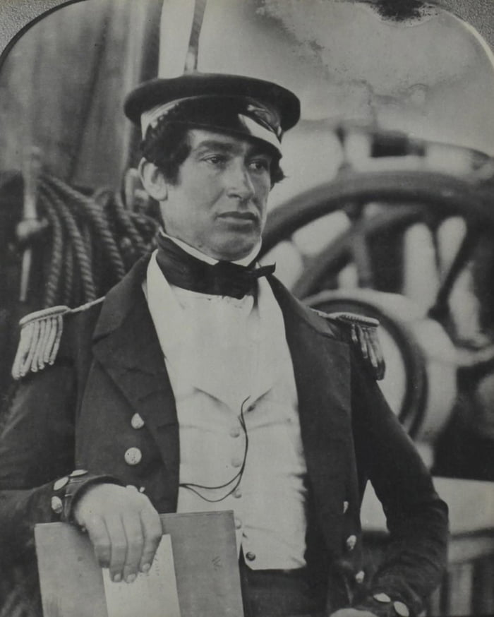 Royal Navy Lieutenant Henry Thomas Dundas Le Vesconte on HMS Erebus ...