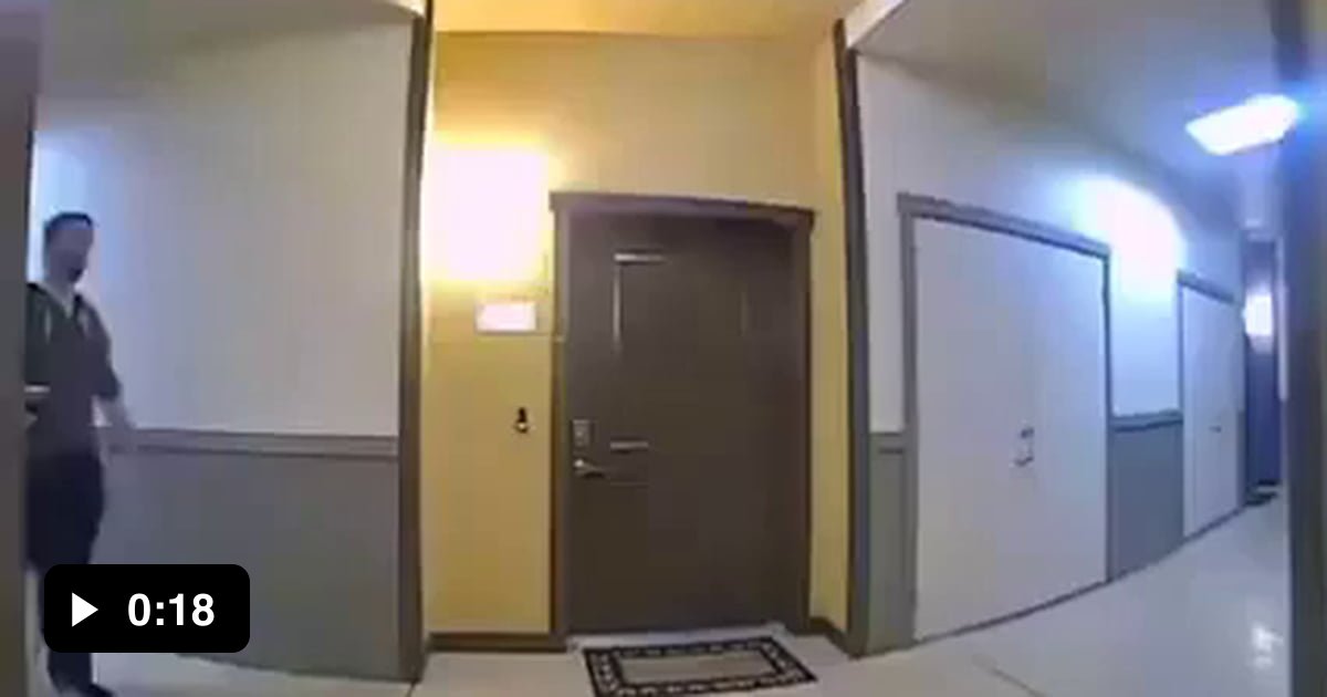 Butt slap in assassin's creed style. - 9GAG