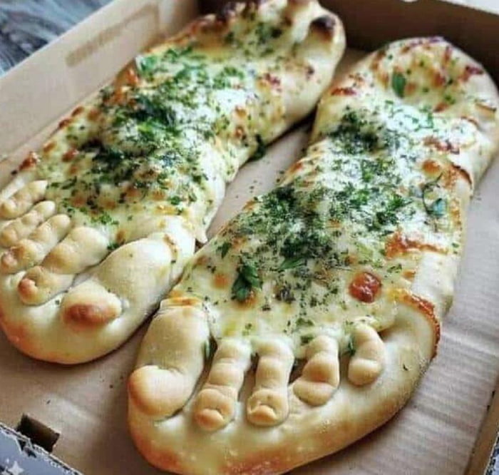 Parsley Garlic Feet Bread - 9GAG