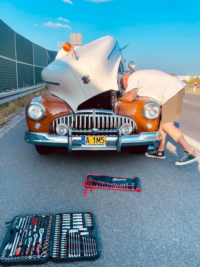 My friend is driving this Buick for an event. This happend on 100km ...