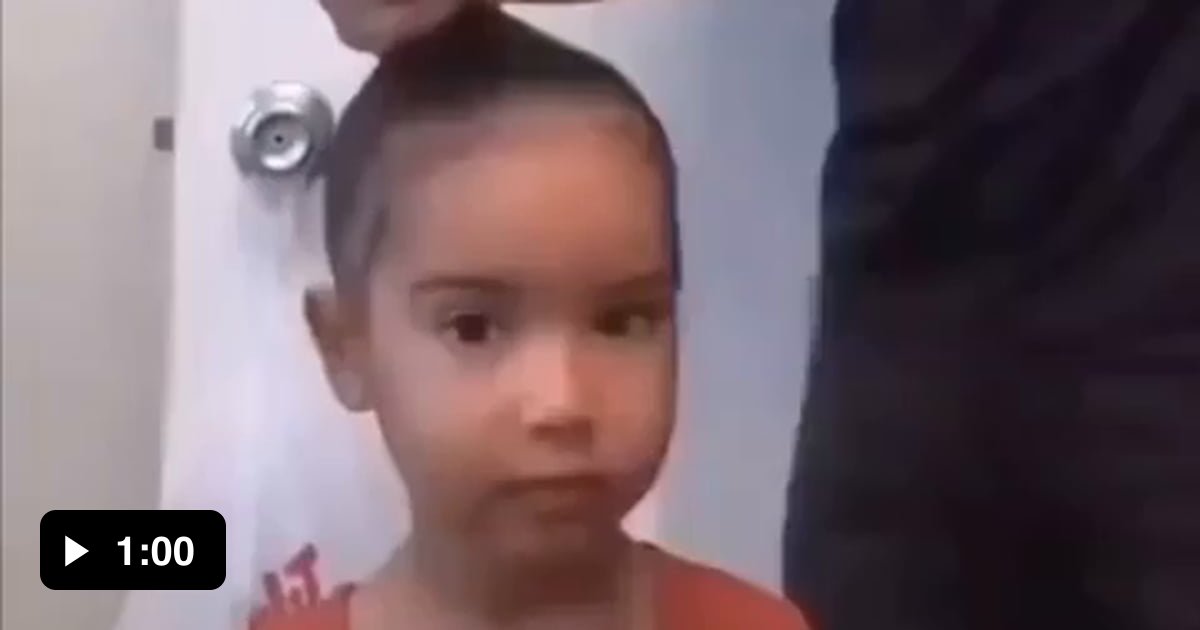 Dad doing her hair - 9GAG