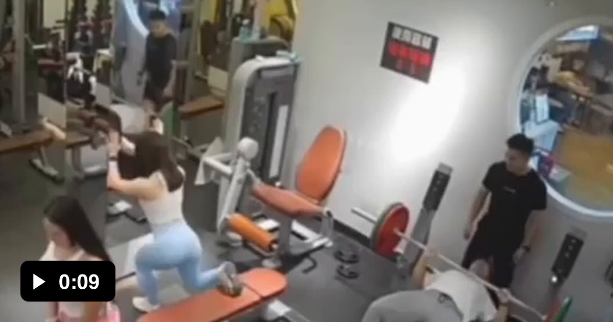 Heavy Distraction - 9GAG