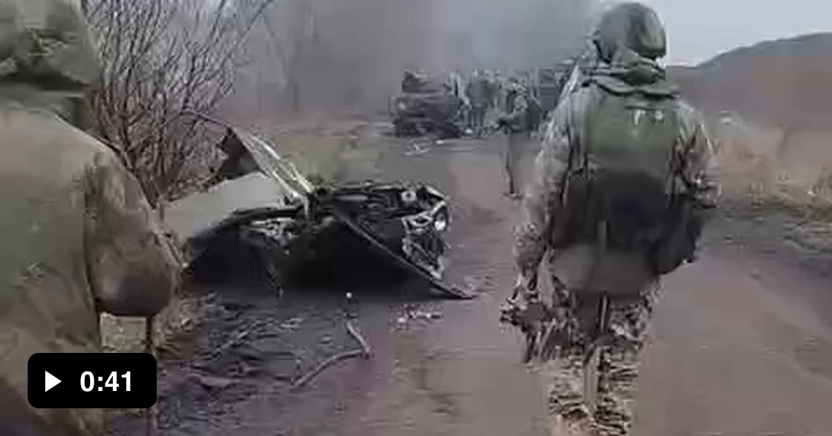 The Ru soldier passes by the burned Ru column 2025. Please note: NO ARMORED VEHICLES IN THE AREA ...