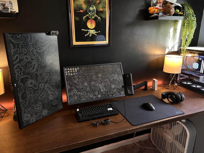 Somewhat minimal setup - 9GAG