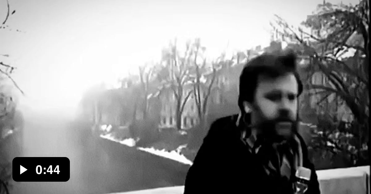 Same same but different - 9GAG